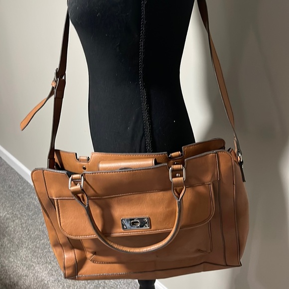 Merona | Bags | Merona Laptop Bag Vinyl Tan | Poshmark